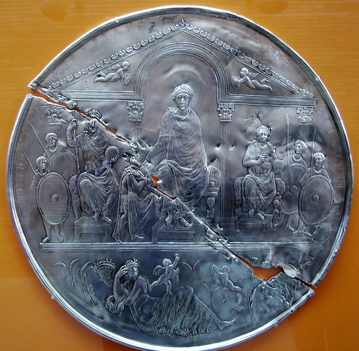 Het missorium van Theodosius - Mainzer Beobachter