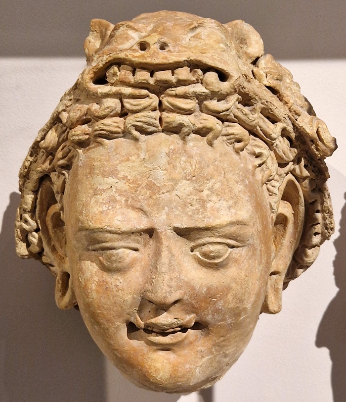 Herakles in Xinjiang - Mainzer Beobachter