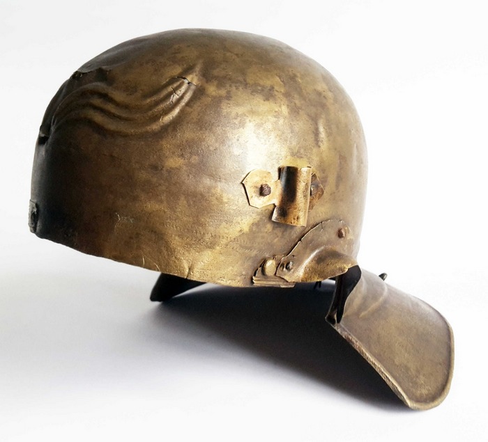 Romeinse helm uit Wijk bij Duurstede (Rijkscollectie)